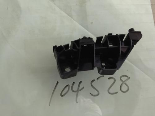 Suzuki Wagon R MH55S Stingray Front LHS Retiner | Kuruma