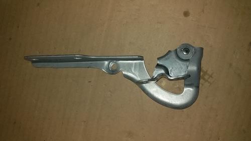 Suzuki Wagon R MH44S Bonnet Hinges RHS | Kuruma