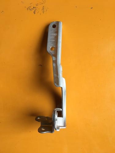 Suzuki Wagon R MH44S Bonnet hinges RHS | Kuruma