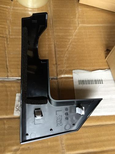 Suzuki Wagon R MH44S LHS Side Mirror Arm Cover | Kuruma
