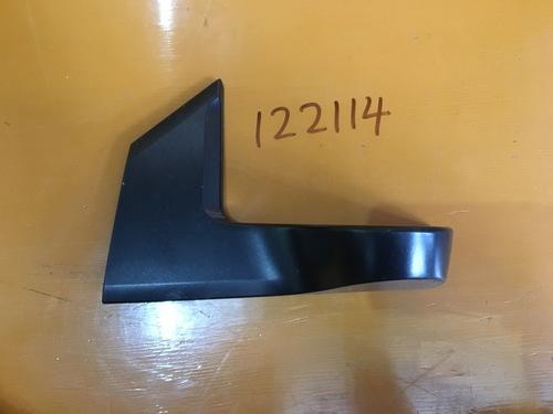 Suzuki Wagon R MH44S LHS side mirror arm cover | Kuruma
