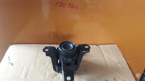 Suzuki Wagon R MH44S Gel Mount | Kuruma