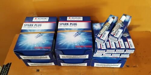 Suzuki Wagon R MH55S Spark Plugs "SILKR7F11" | Kuruma